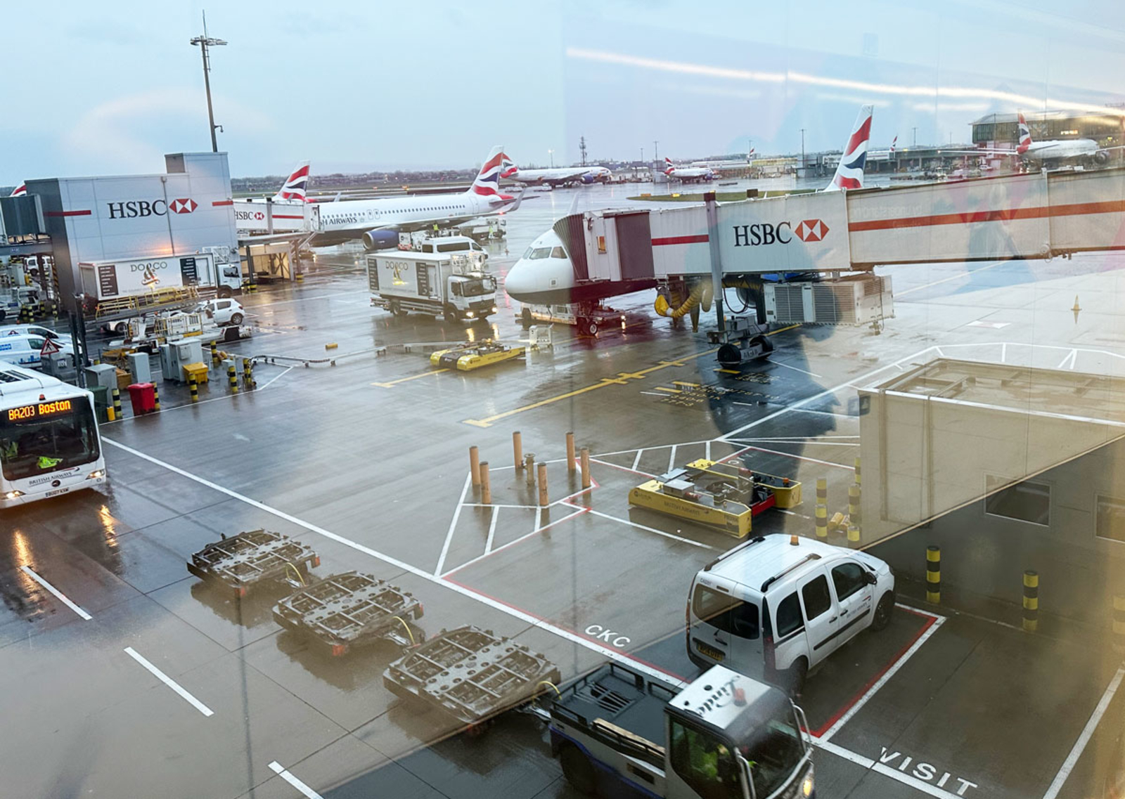 11 Helpful Tips for Nervous Flyers - from a Fellow Anxious Flyer ...