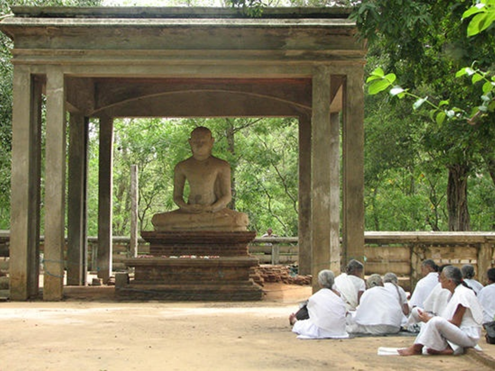Insider Secrets: Sri Lanka's Most Spiritual Spots | Flight Centre UK