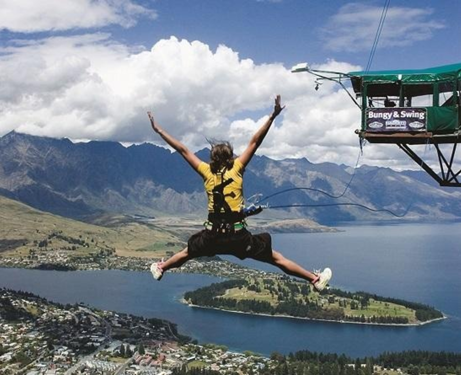 Top 5 Adrenaline Activities in New Zealand | Flight Centre UK