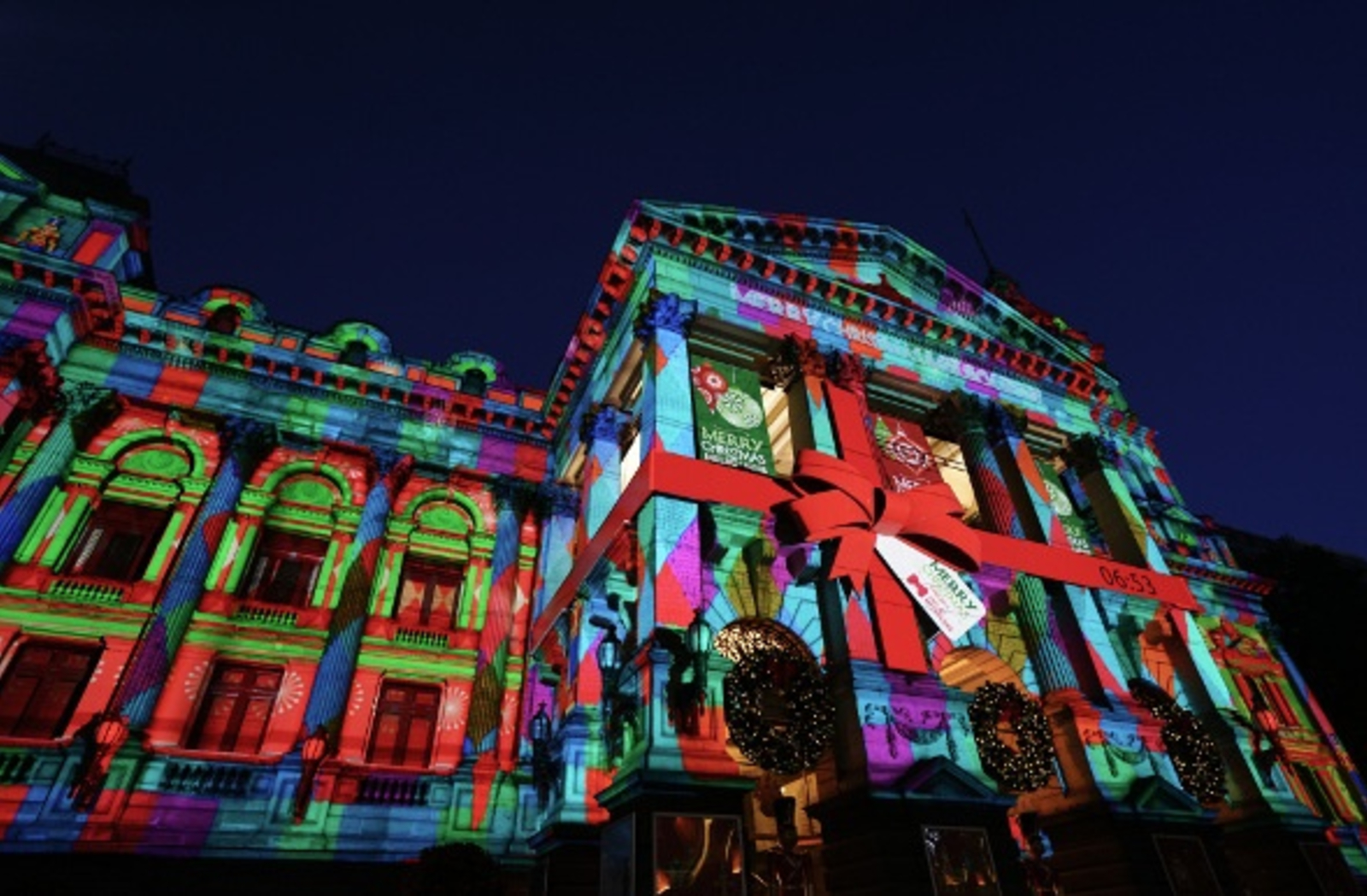 Let There Be Light: The World's Best Christmas Displays