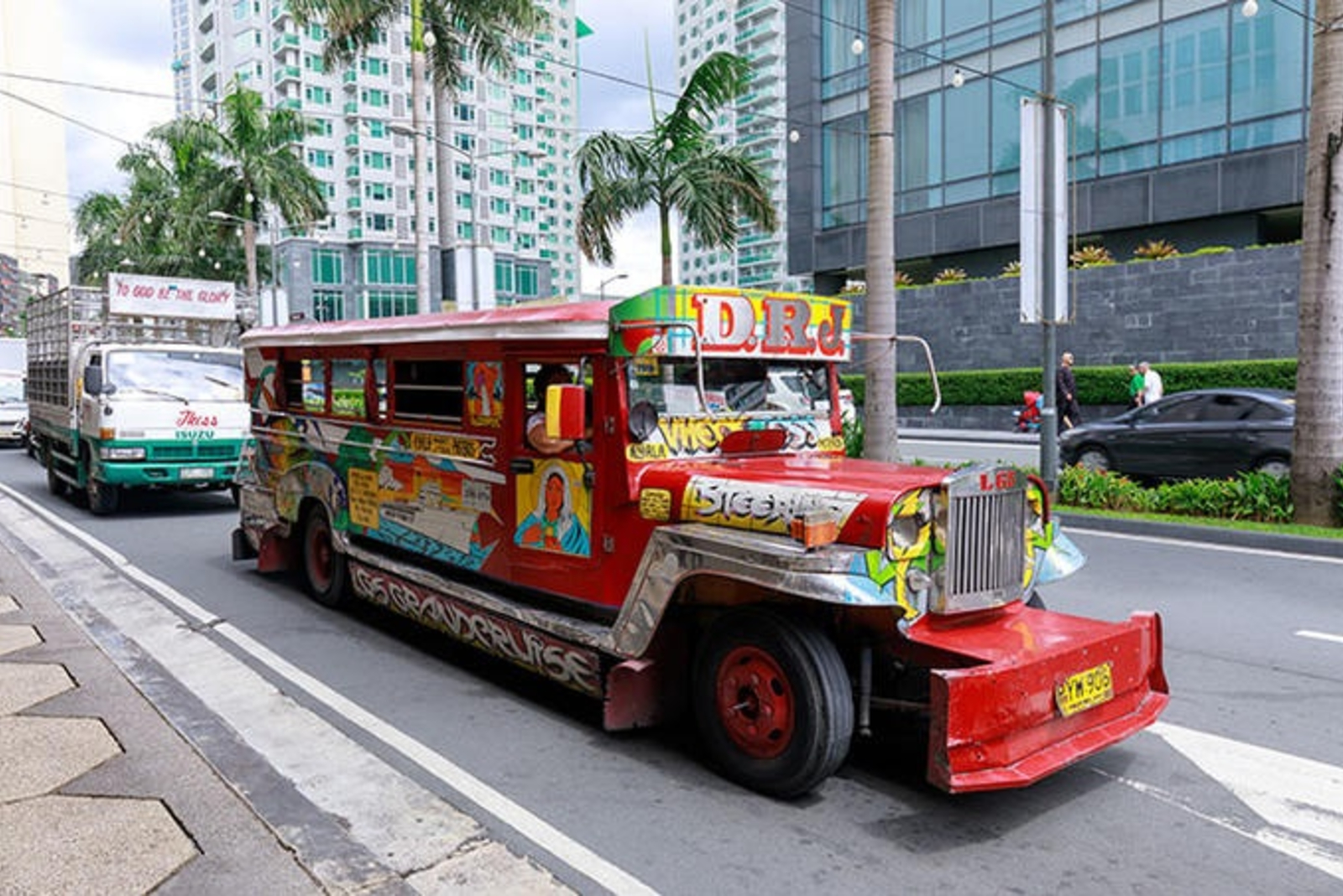 8 Reasons Why You Shouldn't Skip Manila | Flight Centre UK