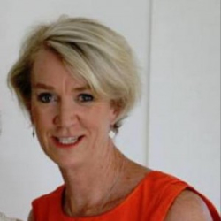Helen Jackson - Author | Flight Centre