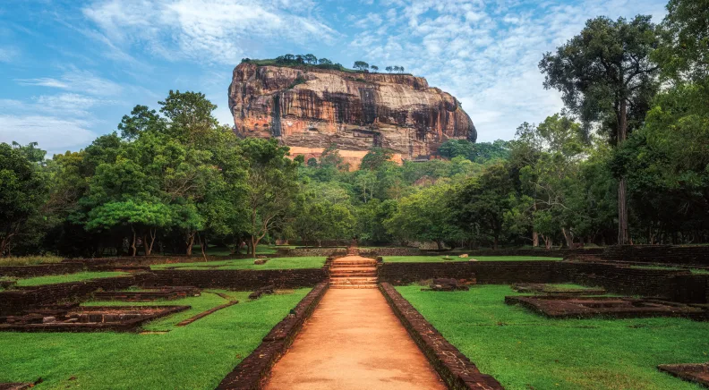 Colombo, Caves & Kandy | Flight Centre